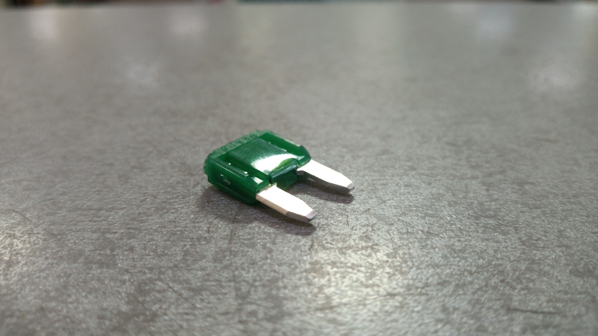 #1803.Предохранитель 30A -90982-09013- ''Koito'' F3070 — DRIVE2