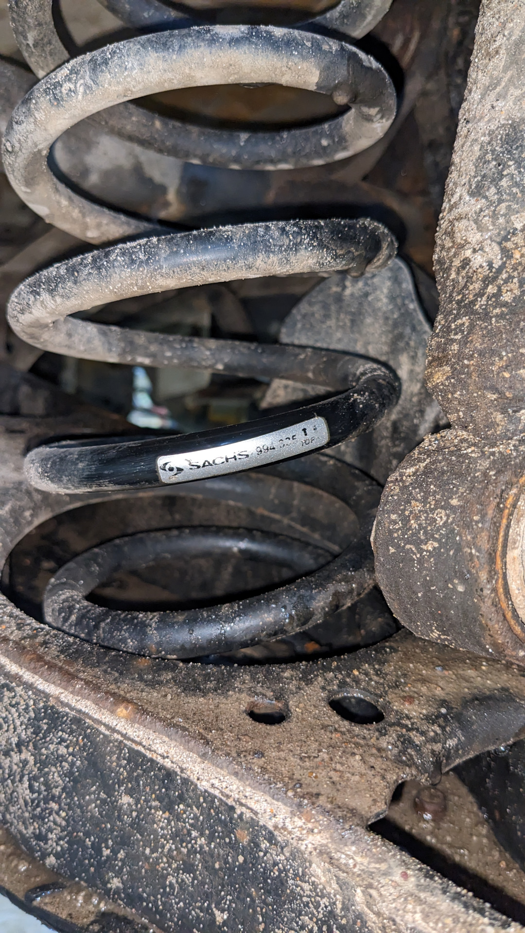 ремонт задней подвески — Volkswagen Jetta V, 1,6 л, 2008 года | поломка ...