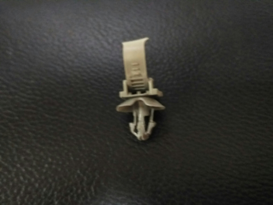 Помогите найти клипсу) — Mazda CX-5 (1G), 2 л, 2016 года | запчасти ...