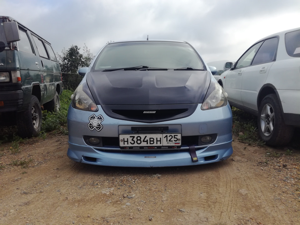 Всего по-немногу — Honda Fit (1G), 1,3 л, 2001 года | стайлинг | DRIVE2