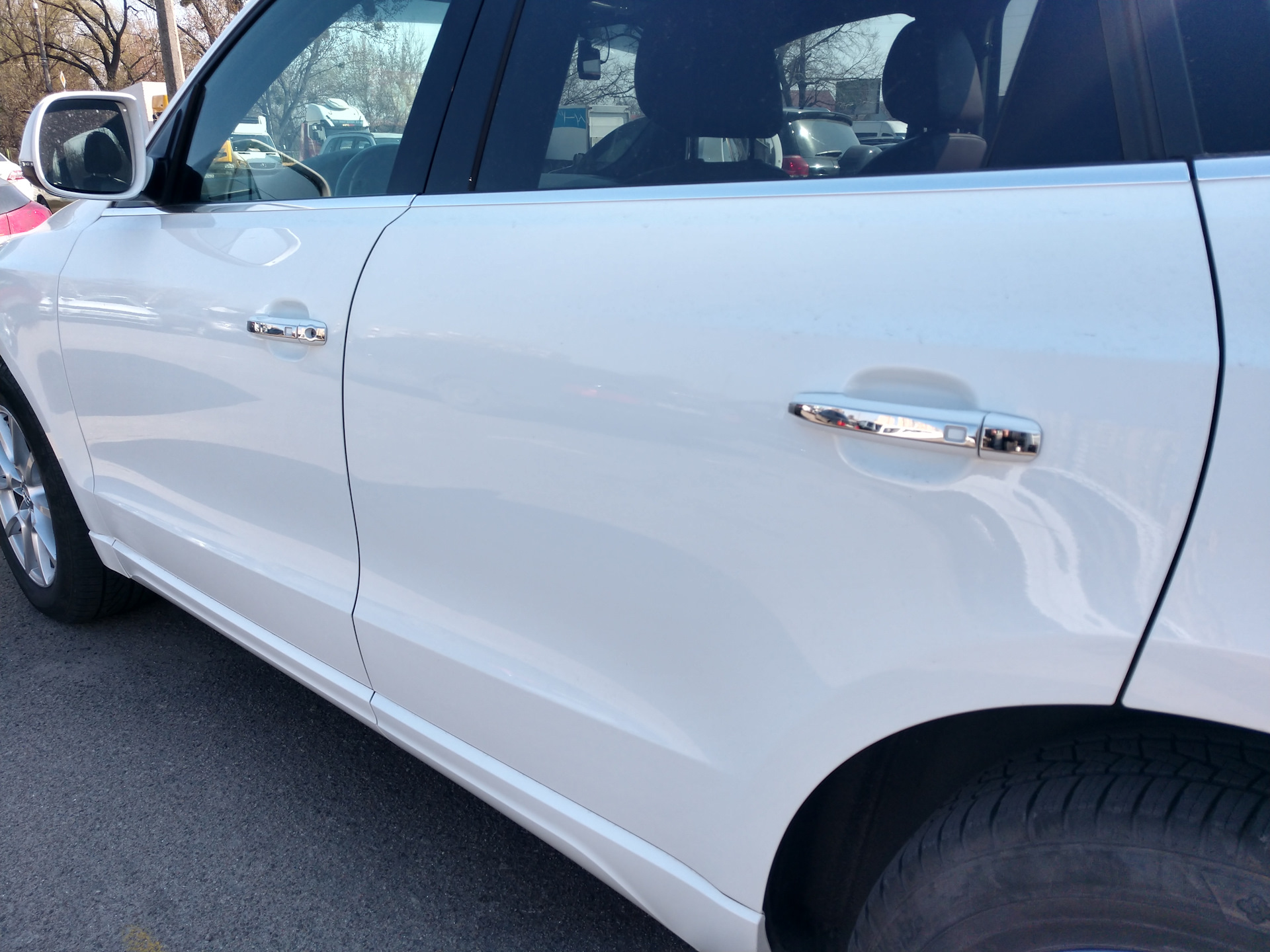 Хром-накладки на ручки дверей — Audi Q5 (1G), 2 л, 2012 года ...