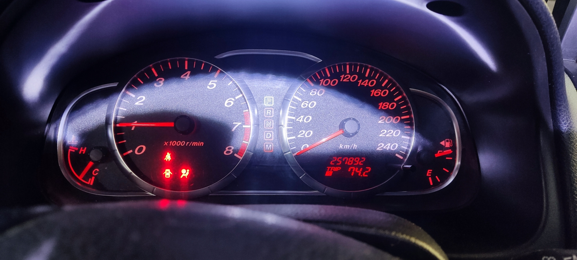 Замена прокладки клапанной крышки и масла — Mazda 6 (1G) GG, 2 л, 2005 ...