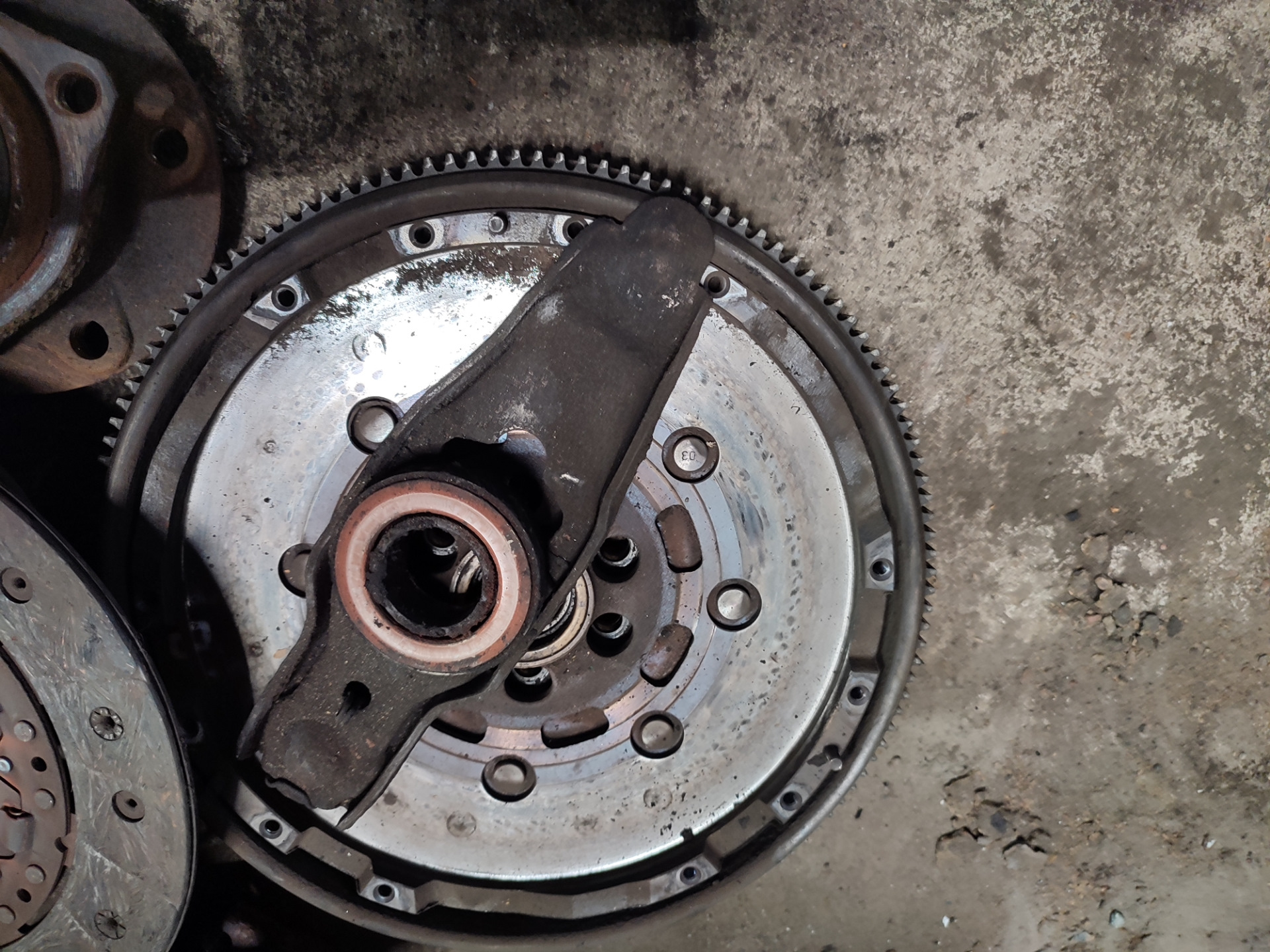 Одномассовое сцепление 1.8 — Skoda Octavia A4 Mk1, 1,8 л, 2005 года ...