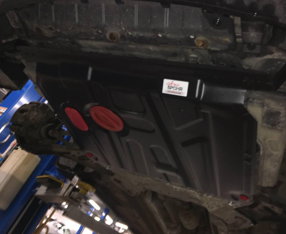 Замена защиты картера — Hyundai Solaris, 1,4 л, 2012 года | визит на ...