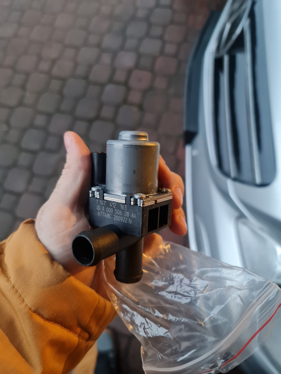 A0005062864 Перепускний клапан Mercedes | Запчасти на DRIVE2