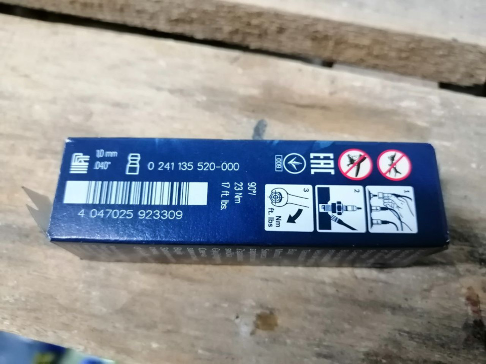 Замена свечей зажигания — Volkswagen Polo liftback, 1,6 л, 2020 года ...