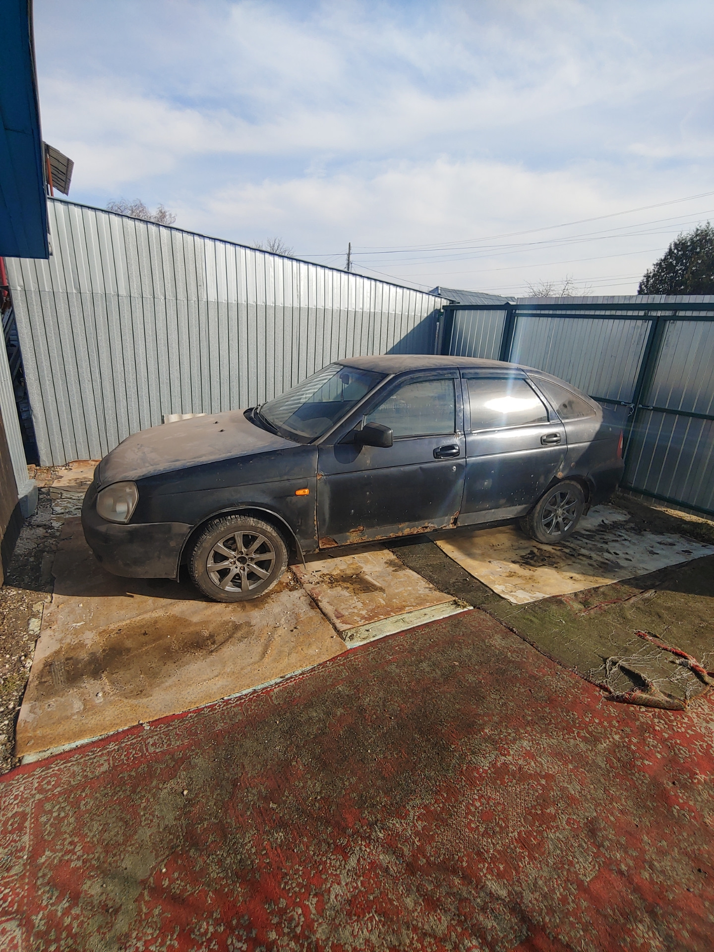 Дошел до салона — Lada Приора хэтчбек, 1,6 л, 2008 года | стайлинг | DRIVE2