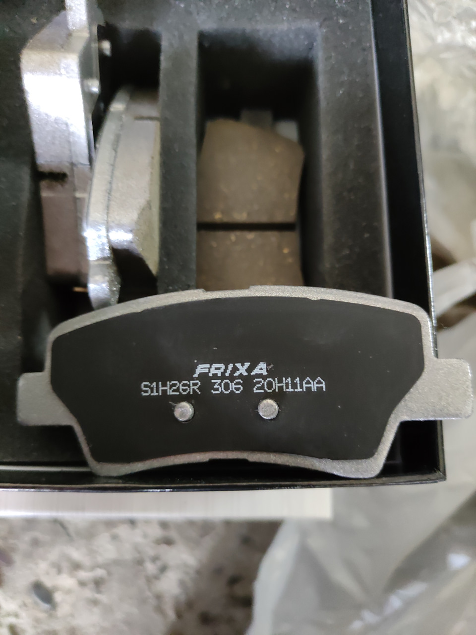 Смена передних\задних тормозных дисков и колодок. — KIA Rio (3G), 1,6 л ...