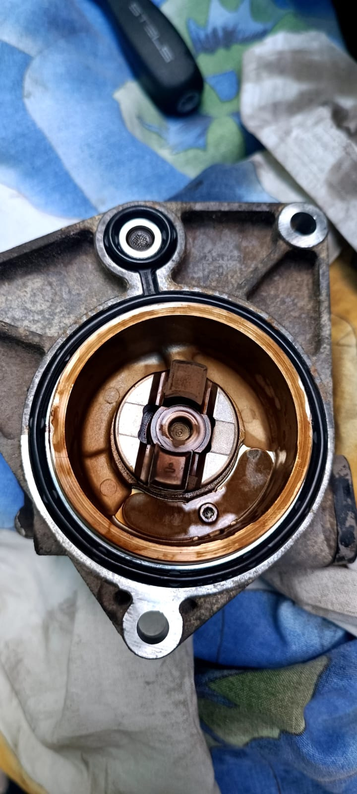 Запотевание вакумного насоса и новые свечи. — Opel Insignia (1G), 1,6 л ...