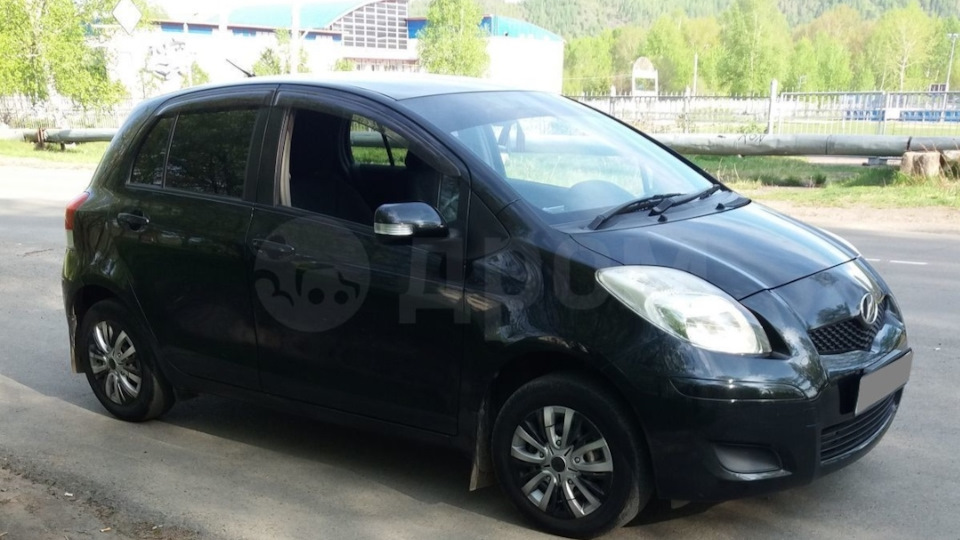 Toyota Vitz (90) 1.0 бензиновый 2010 | на DRIVE2