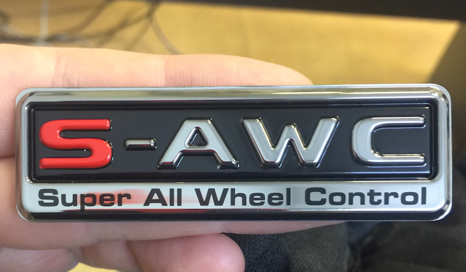 S-AWC badge — Mitsubishi Outlander (3G), 3 л, 2018 года | аксессуары | DRIVE2