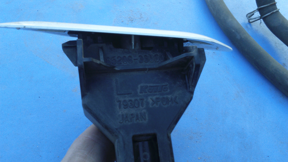 8520833060 Цилиндр омывателя фары телескопический TOYOTA LEXUS ...