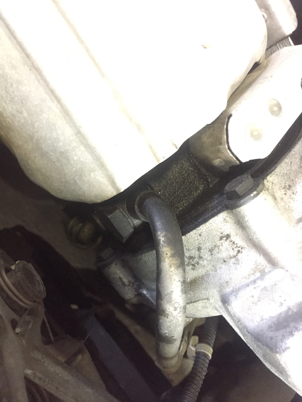 Латаем течи… — Citroen DS3, 1,6 л, 2010 года | своими руками | DRIVE2