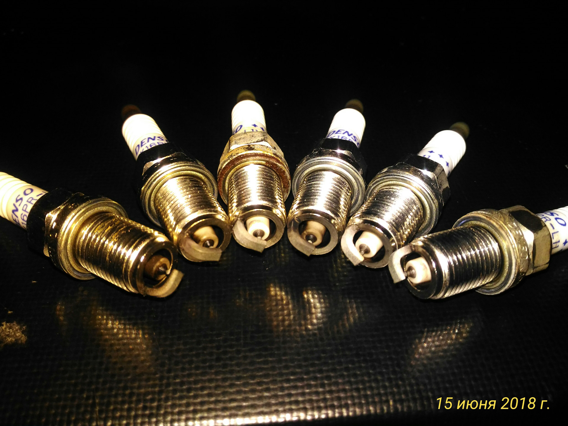 Чистка ДЗ, КХХ, ДМРВ+ Замена свечей и прокладки вп.коллектора) — Nissan ...