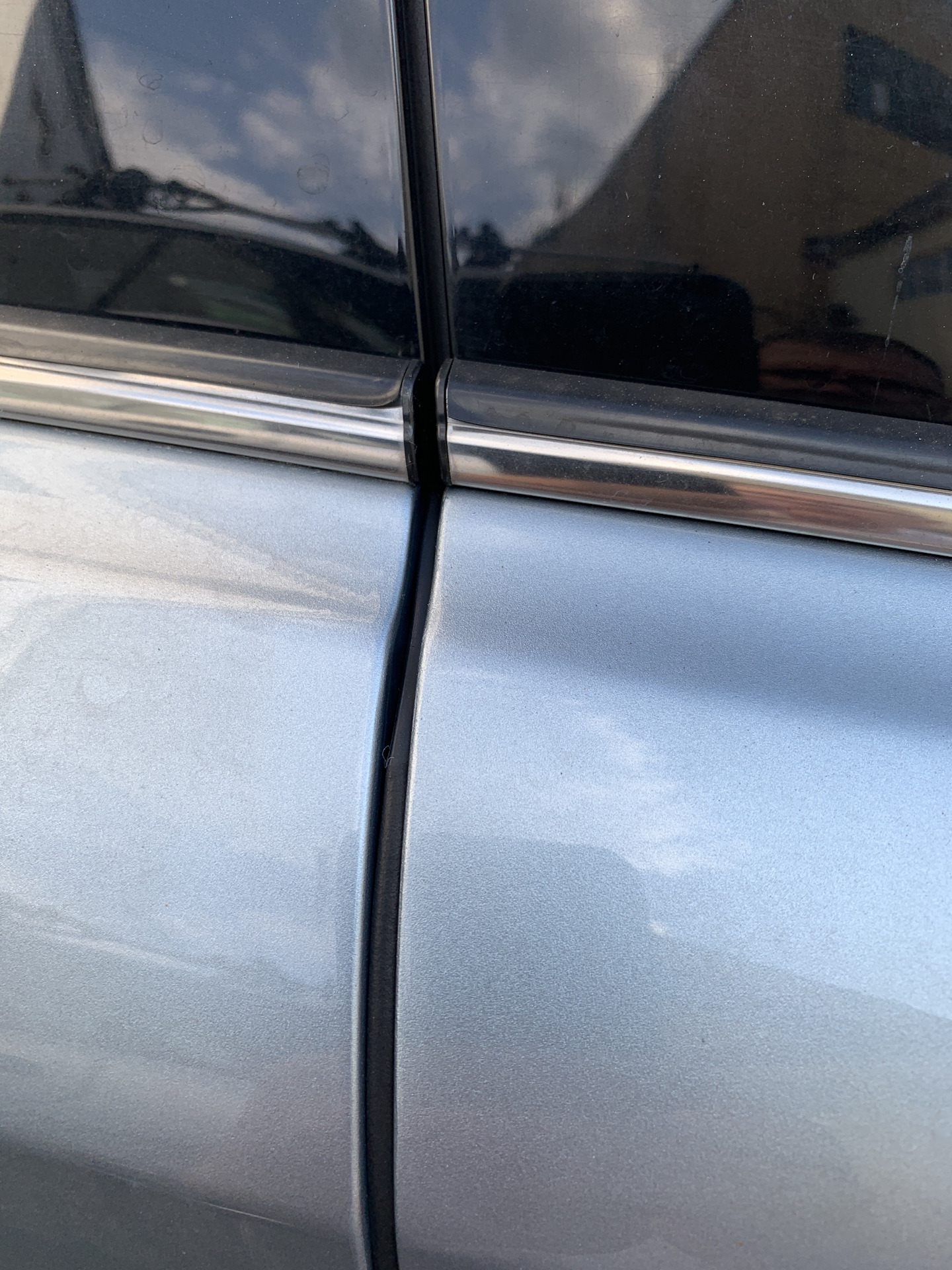 Улучшение -уплотнители передних дверей — Lexus IS II, 2,5 л, 2008 года ...