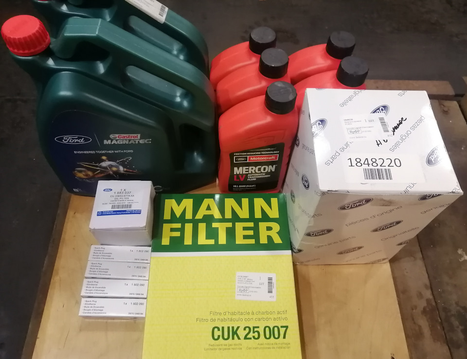 Замена расходников — Ford Focus Wagon III, 1,5 л, 2017 года | плановое ТО | DRIVE2