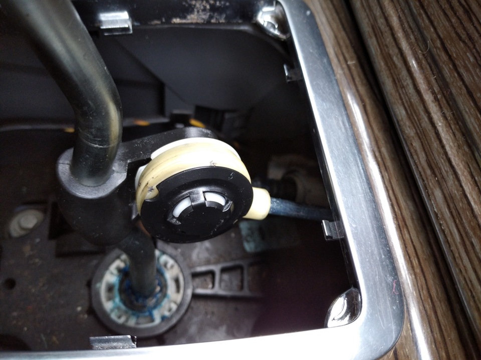 Убрал люфт КПП вперед-назад IB5 — Ford Focus Sedan II, 1,8 л, 2008 года ...