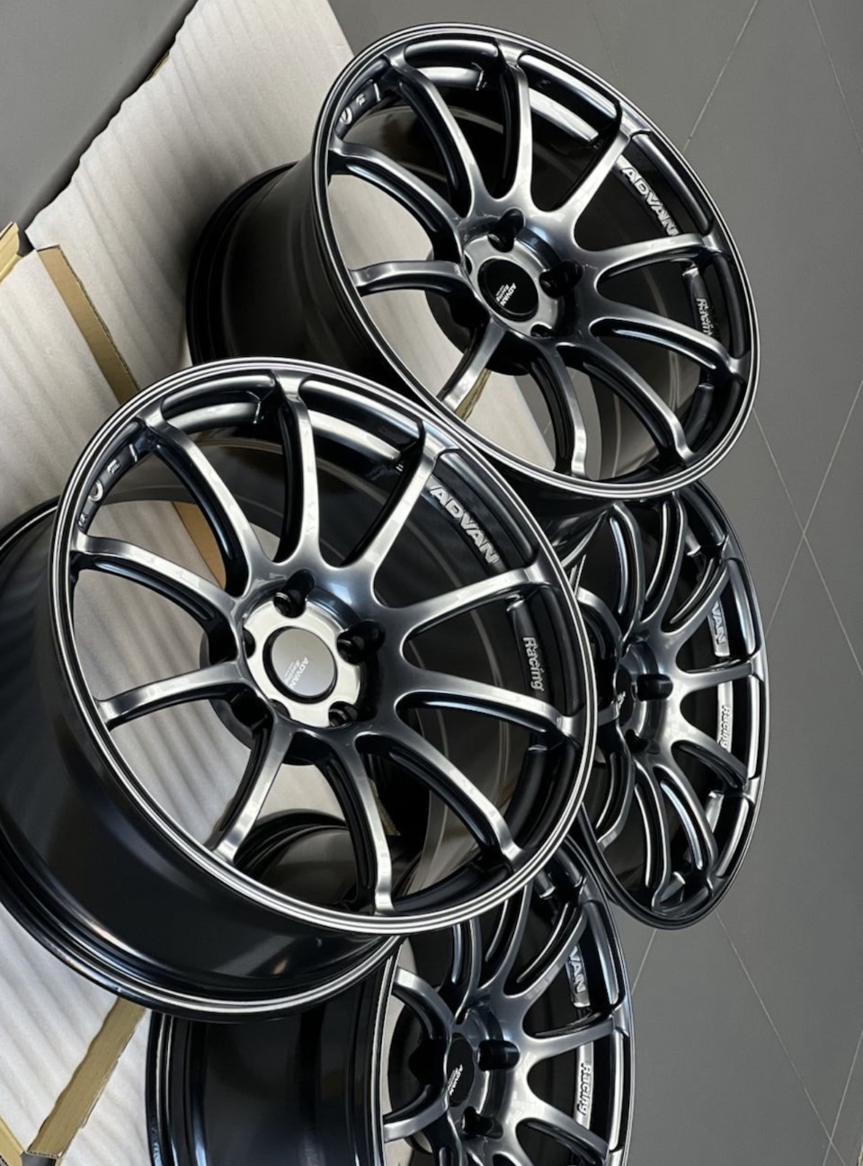 Покупка Advan RS2. — Skoda Octavia RS A5 Mk2, 2 л, 2012 года | колёсные ...