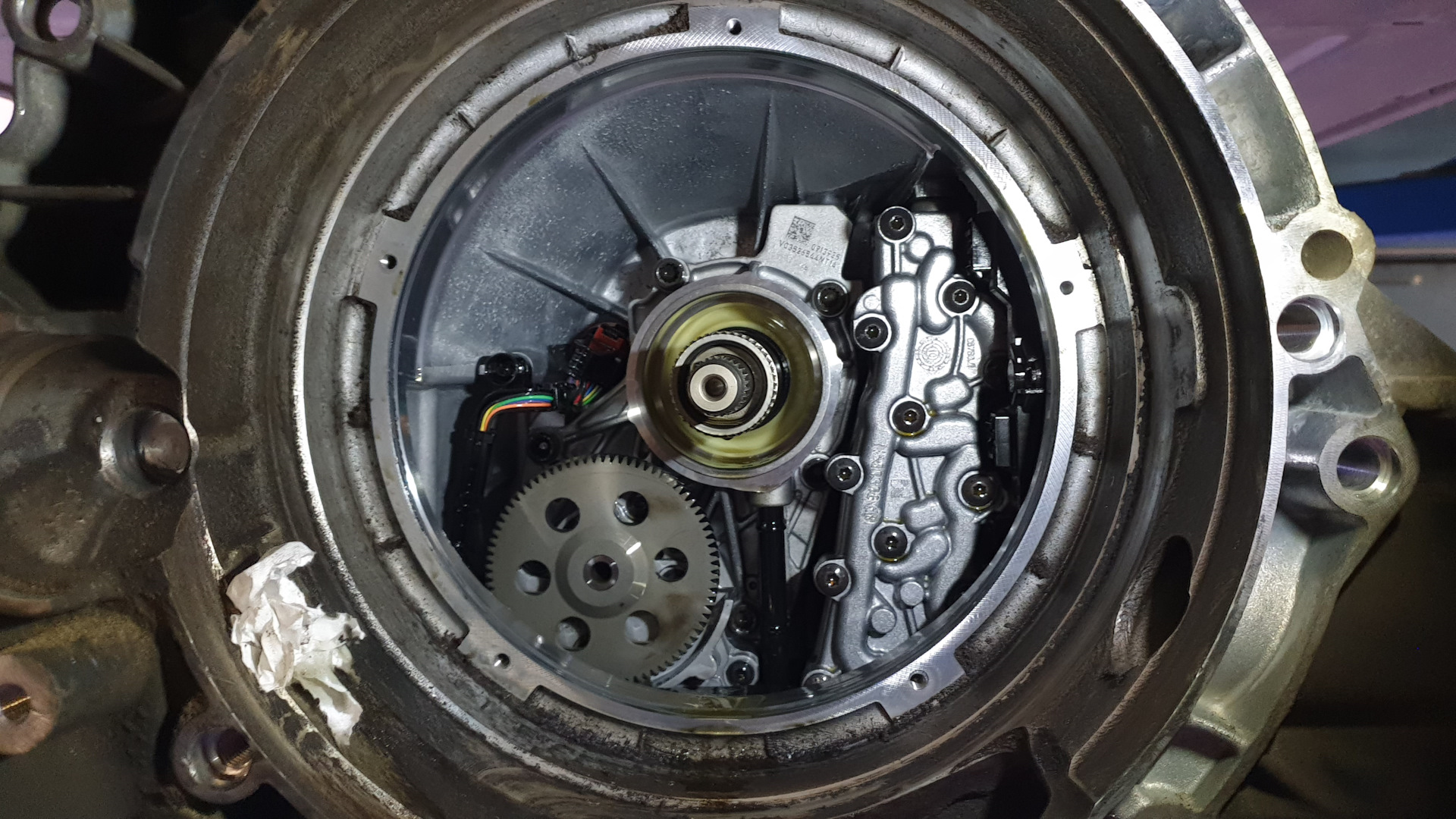 Замена сцепления Dl 501 — Audi A4 (B8), 2 л, 2014 года | визит на ...