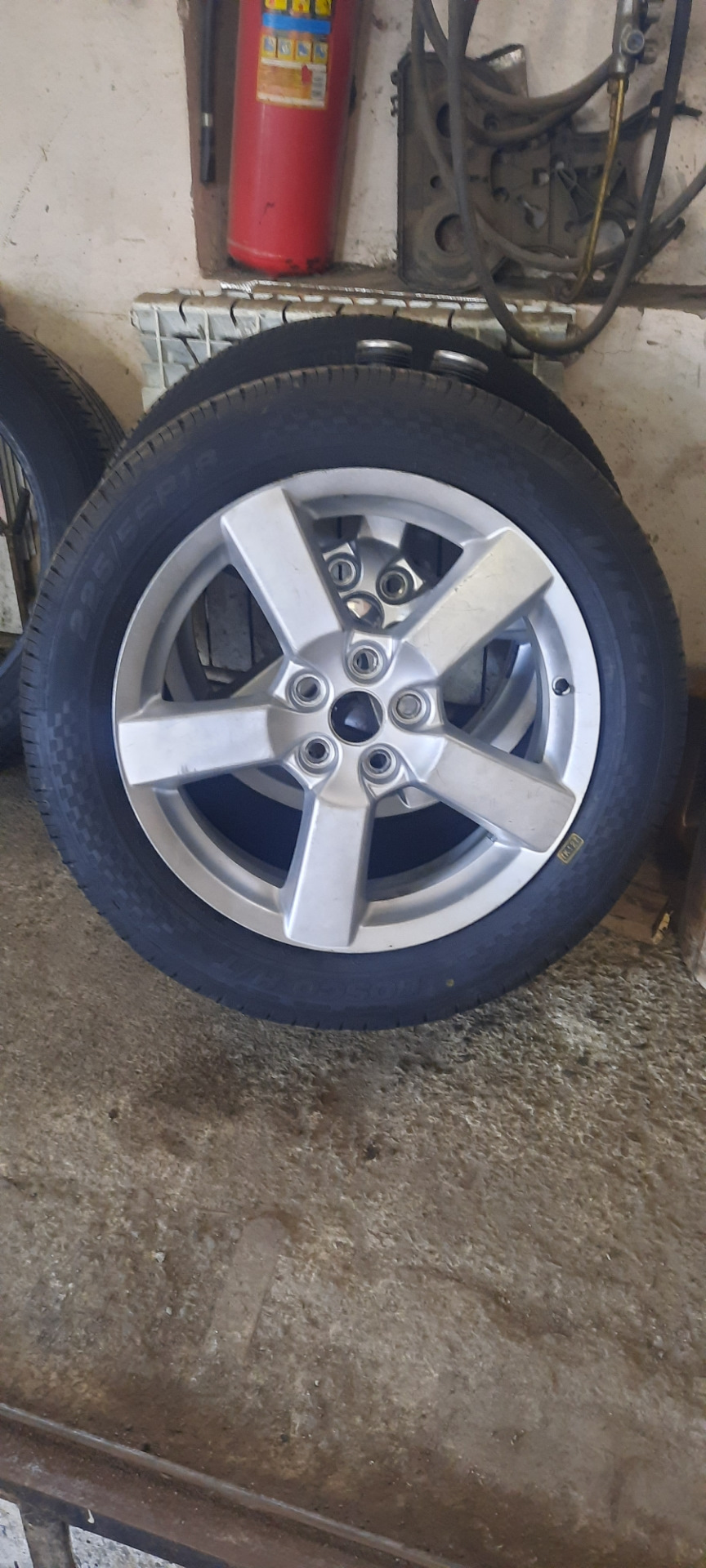 Эконом вариант. Viatti Bosco H/T 225/55 R18 — Hyundai Tucson (JM), 2 л ...
