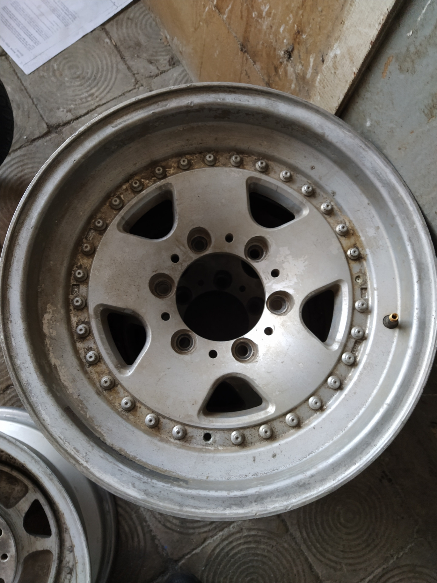 Колесные диски Bridgestone cv 645 R16. Восстановление — Toyota Granvia ...