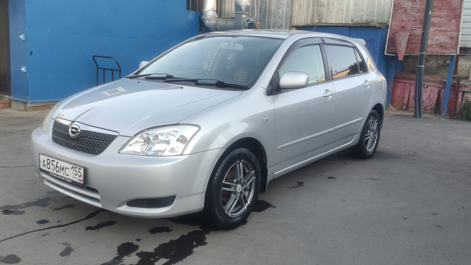 Toyota Corolla RunX 1.5 бензиновый 2003 | на DRIVE2