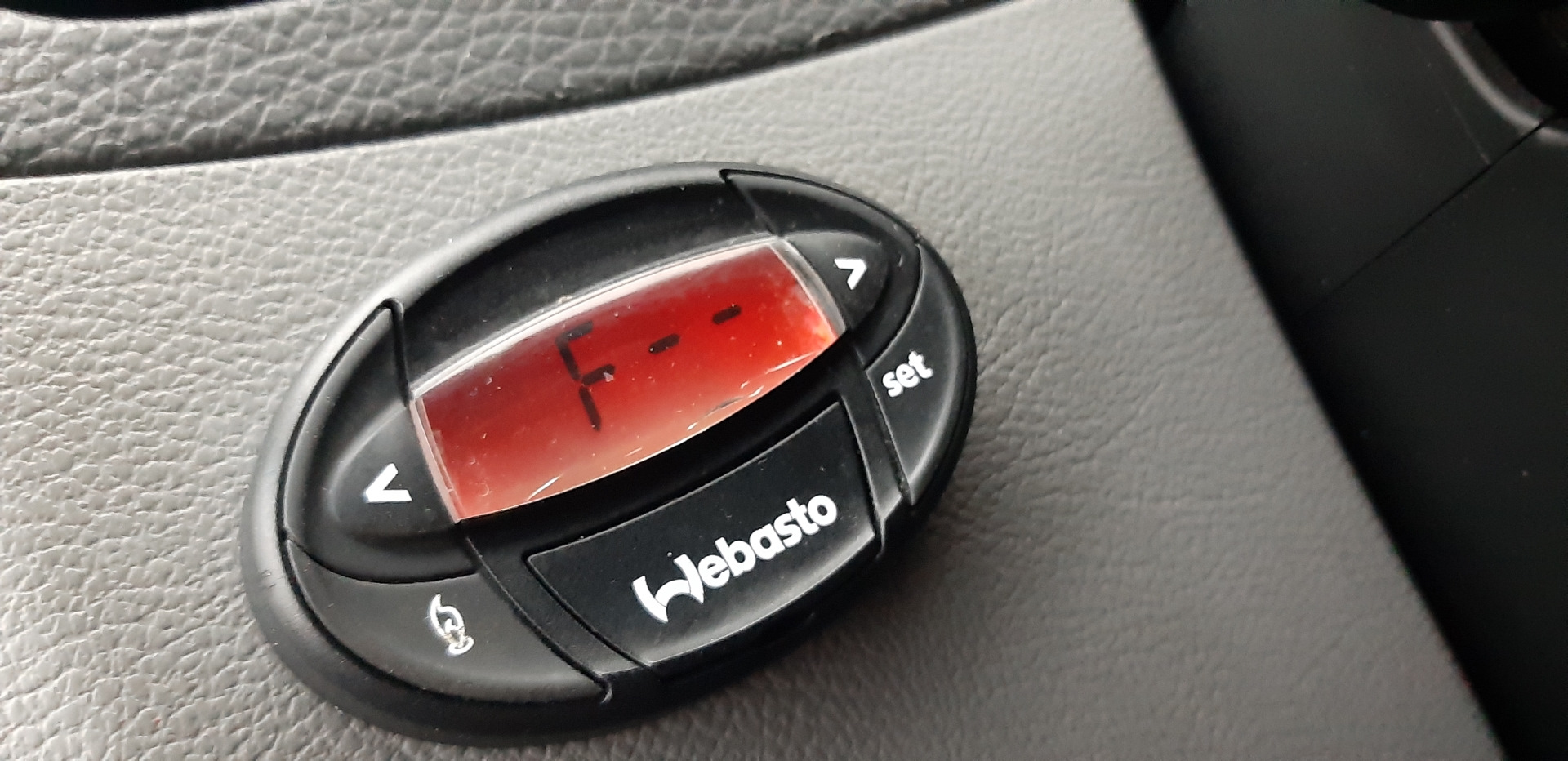 Замена дополнительного насоса ОЖ — Volkswagen Multivan (T5), 1,9 л ...