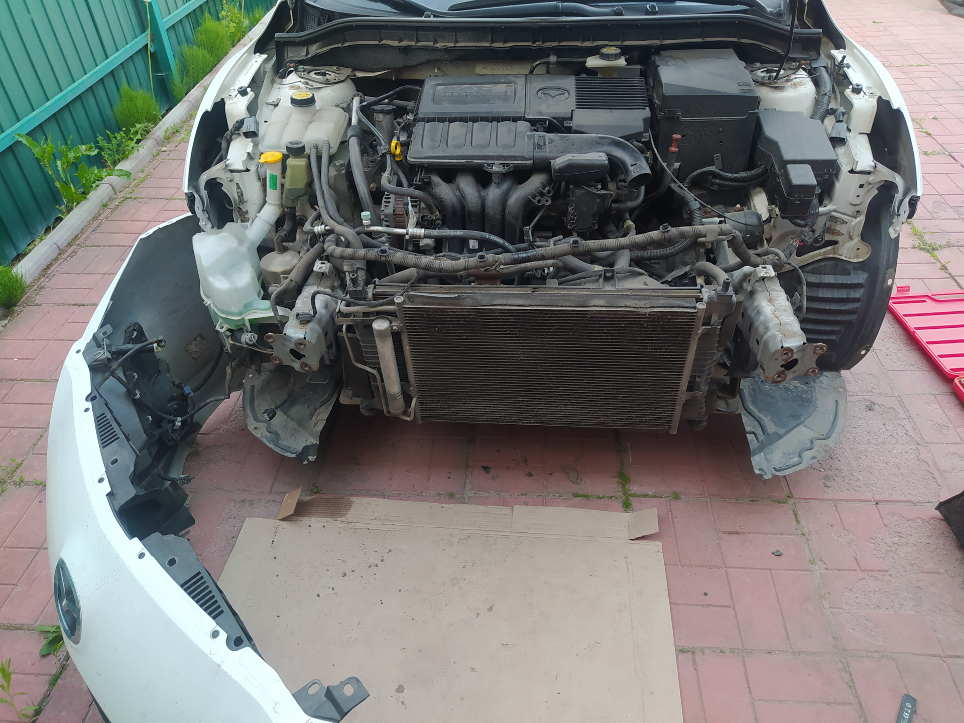 Замена радиатора кондиционера — Mazda 3 (2G) BL, 1,6 л, 2011 года ...