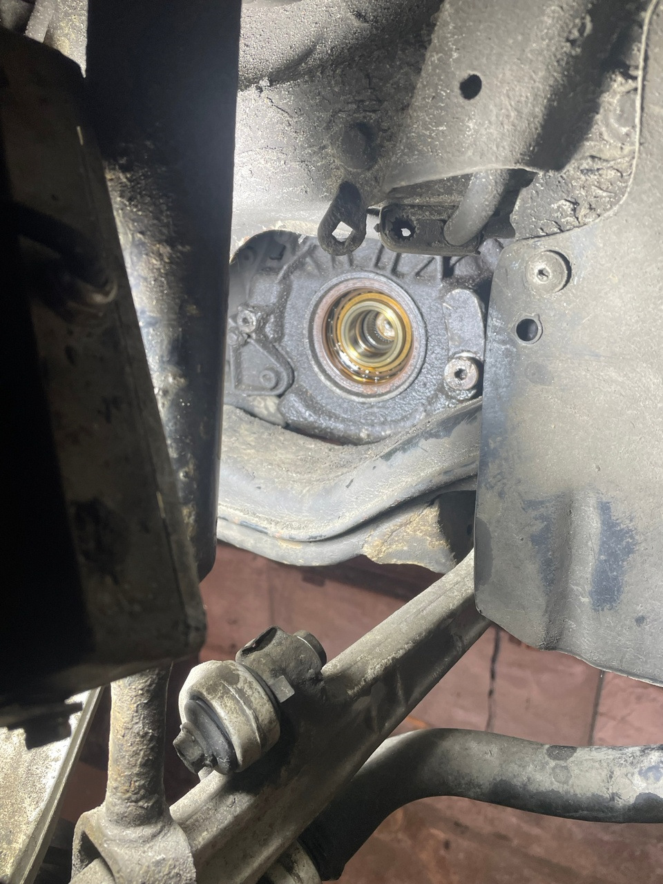 #14 — Трансмиссия, тормоза, система ОЖ, салон — Audi A4 (B6), 1,8 л ...