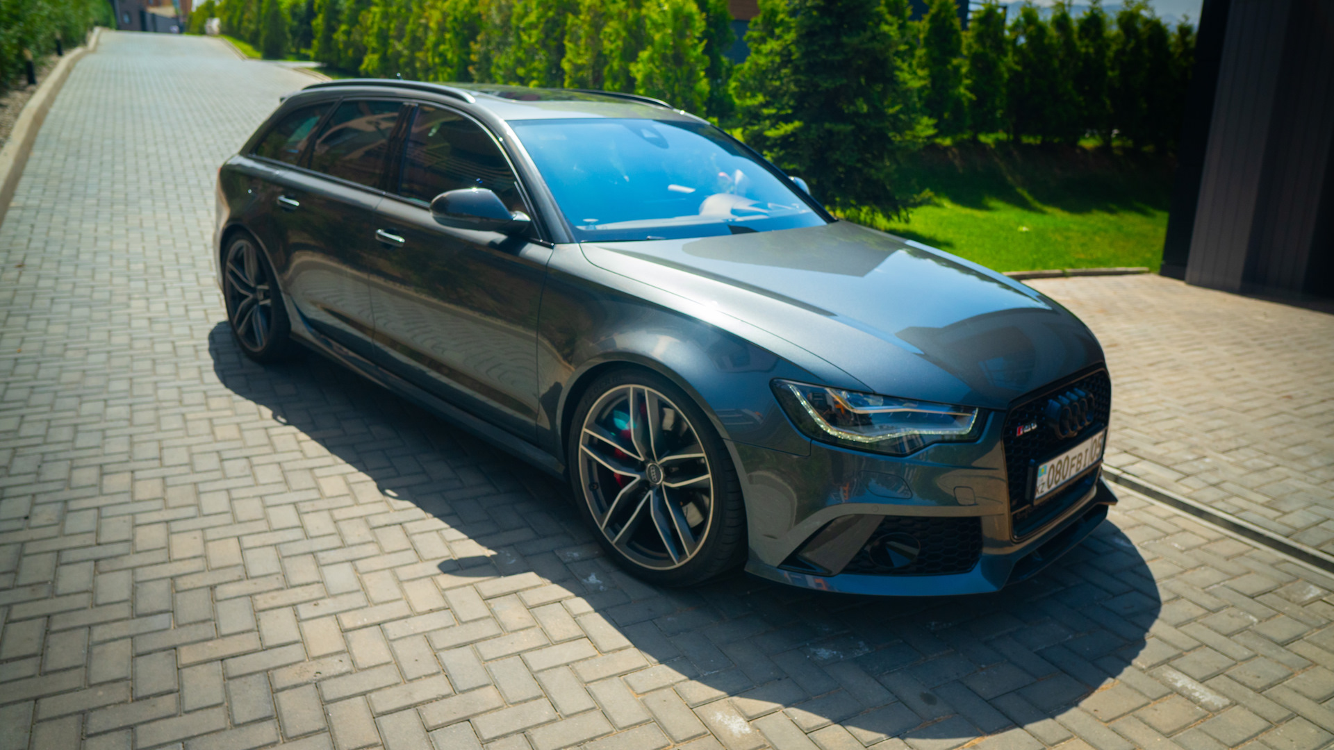 Audi RS6 (C7) 4.0 бензиновый 2014 | на DRIVE2