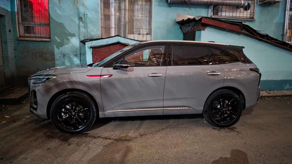 Hongqi HS3 2.0 бензиновый 2024 | на DRIVE2