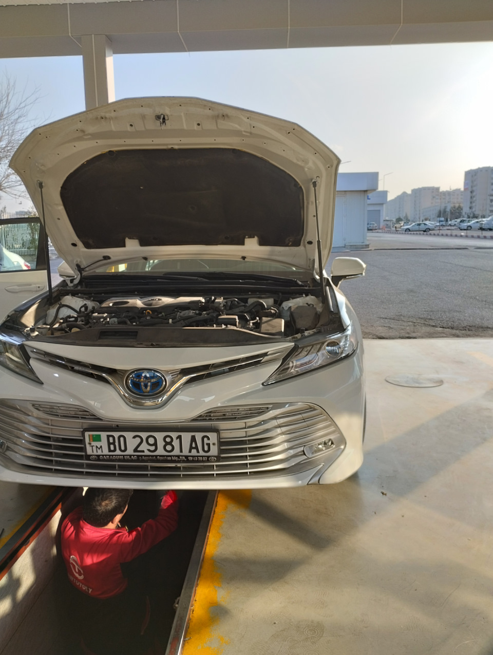Замена масло — Toyota Camry Hybrid (XV70), 2,5 л, 2019 года | плановое ...