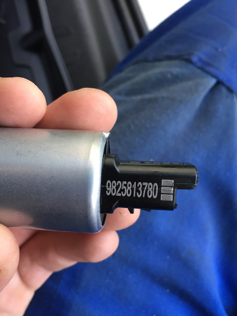 9825813780 Клапан регулировки фаз газораспределения Peugeot Citroen ...