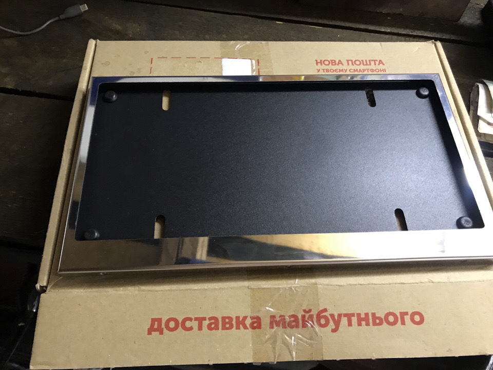2. Рамка под гос.номер американского стандарта — Lexus ES (XV40), 3,5 л ...