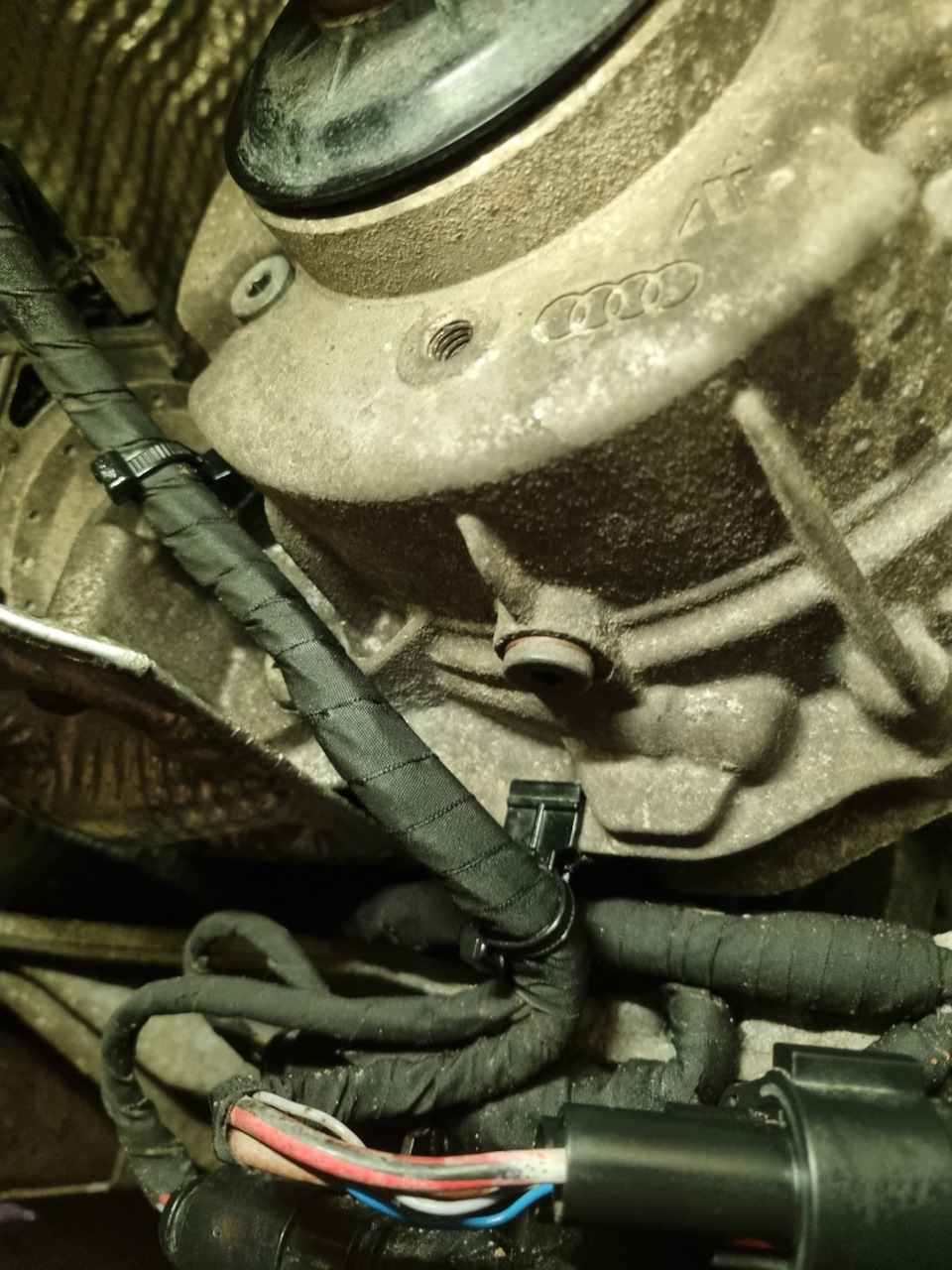 Замена масла в муфте полного привода. quattro ultra 2.0 tfsi — Audi A6 ...