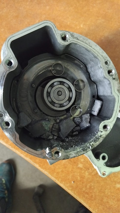 Вентилятор на радиаторе от компрессора. — Сообщество «Toyota Prius Club ...