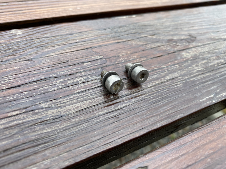 Меняйте топливный фильтр чаще, сорванный болт (TDI) — Audi Q3 (1G), 2 л ...