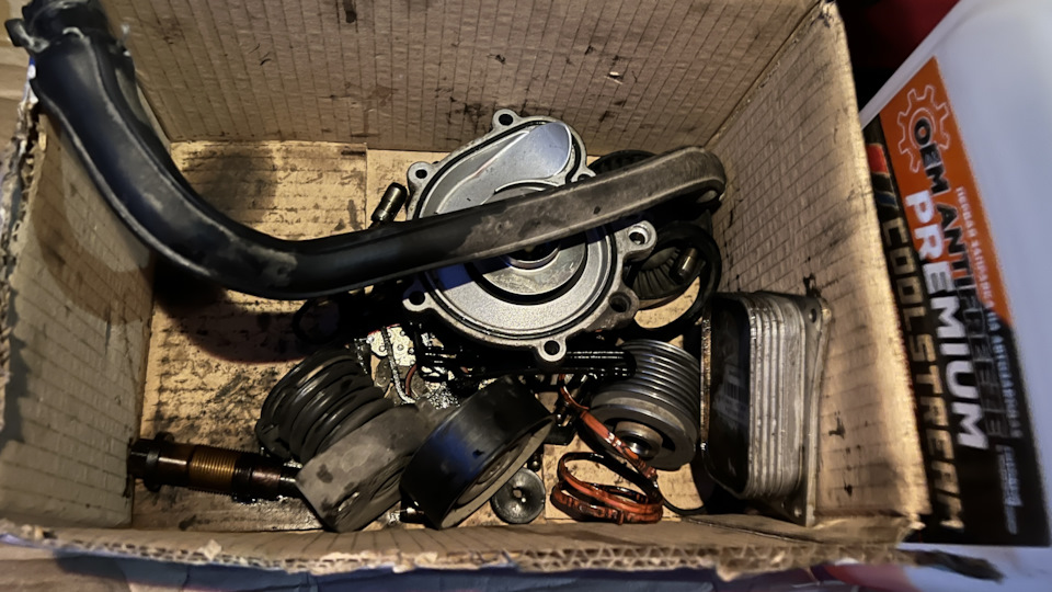 неБОЛЬШОЕ🤏 ТО. Цепь ГРМ, гидрокомпенсаторы … — Mercedes-Benz C-Class ...