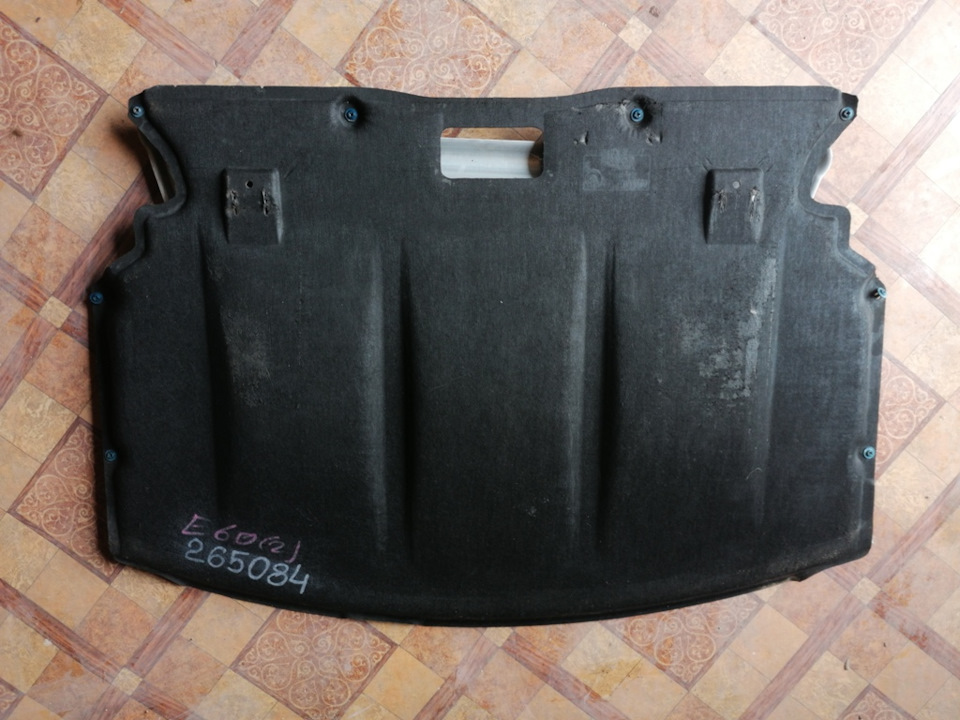 51717033761 Экран моторного отсека Пд BMW | Запчасти на DRIVE2