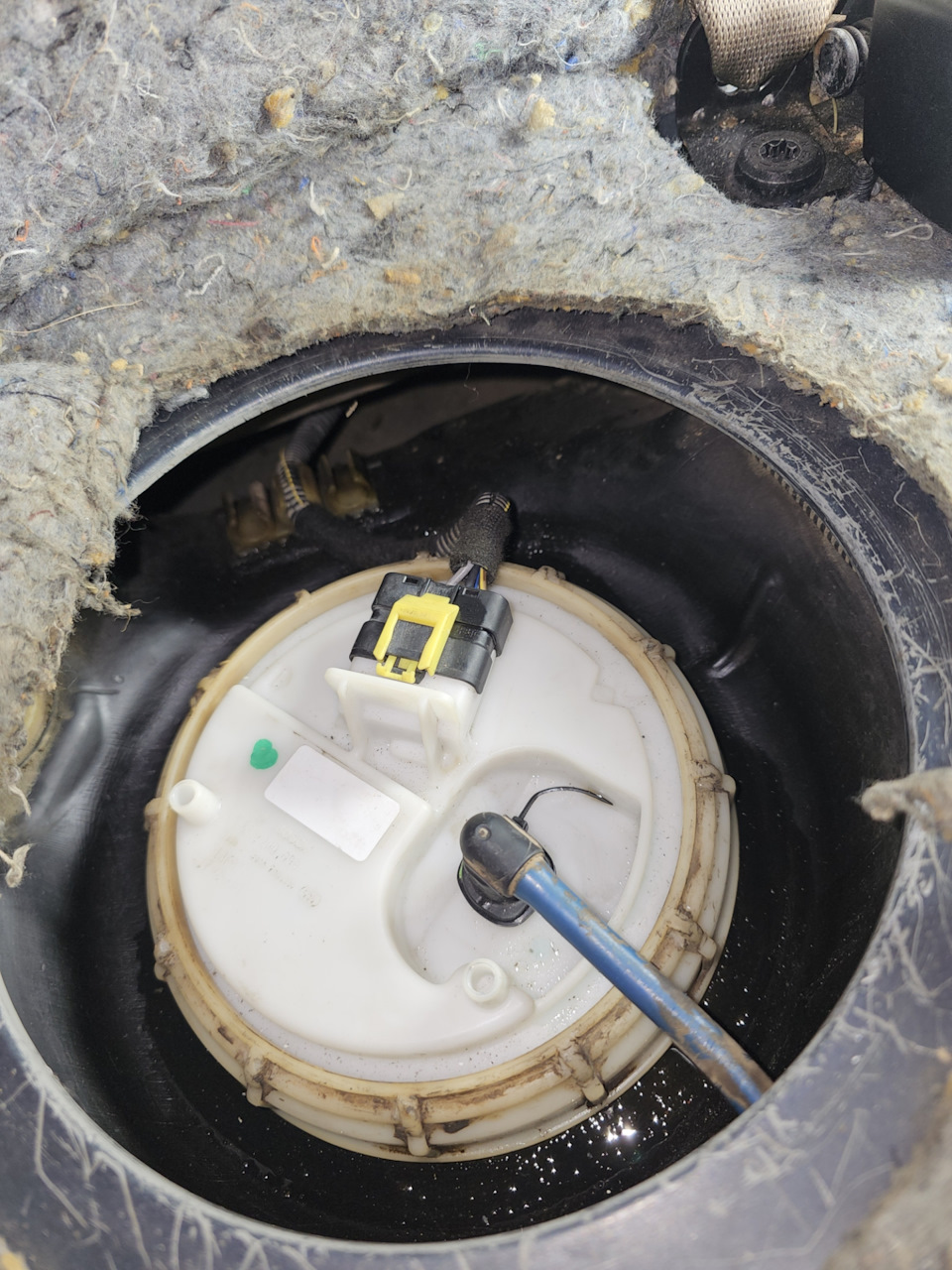 Альтернатива топливному насосу и стартера. Замена. — Opel Corsa D, 1,2 ...