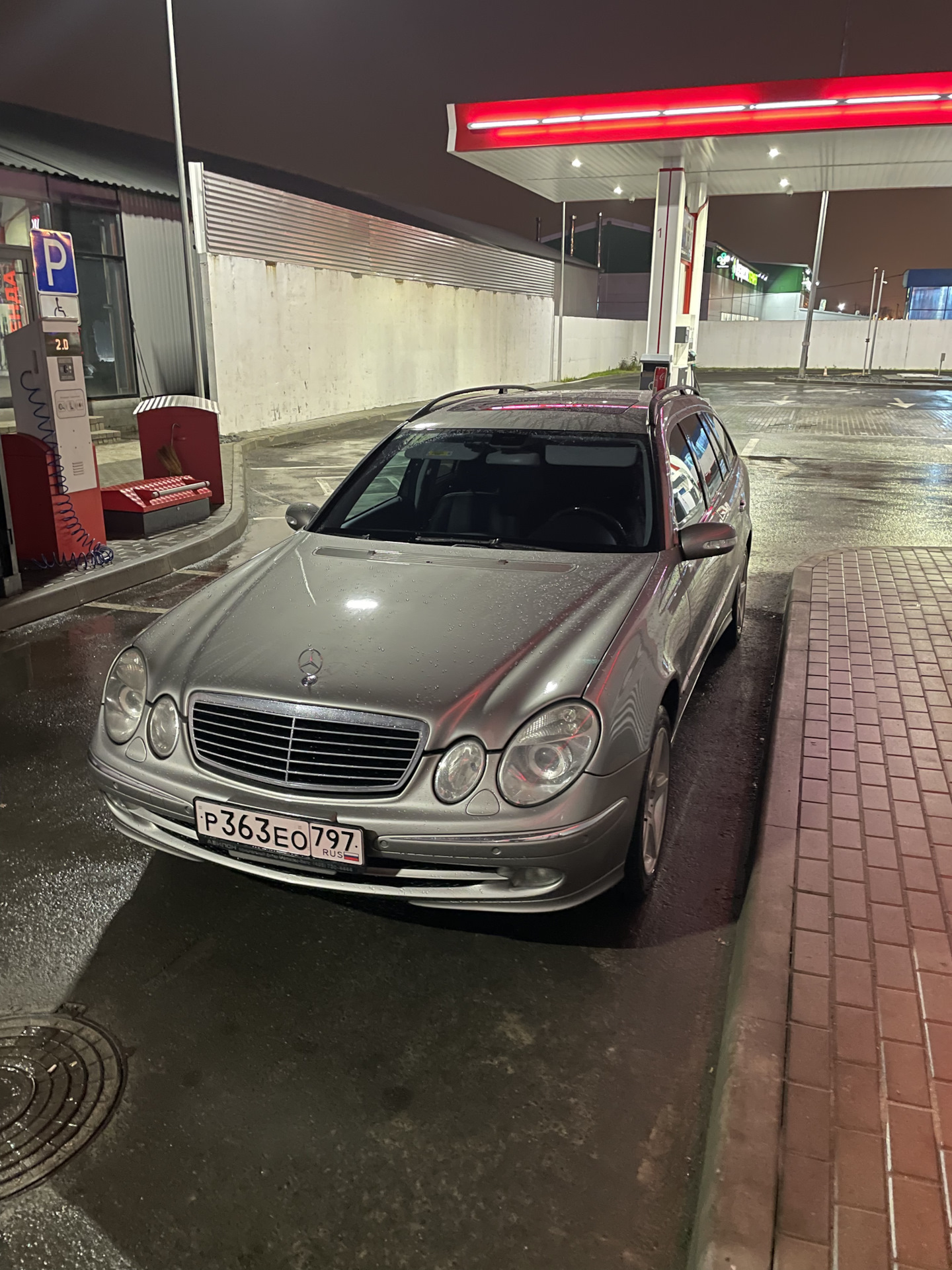 замена масла в коробке, раздатке и редукторах — Mercedes-Benz E-Class ...