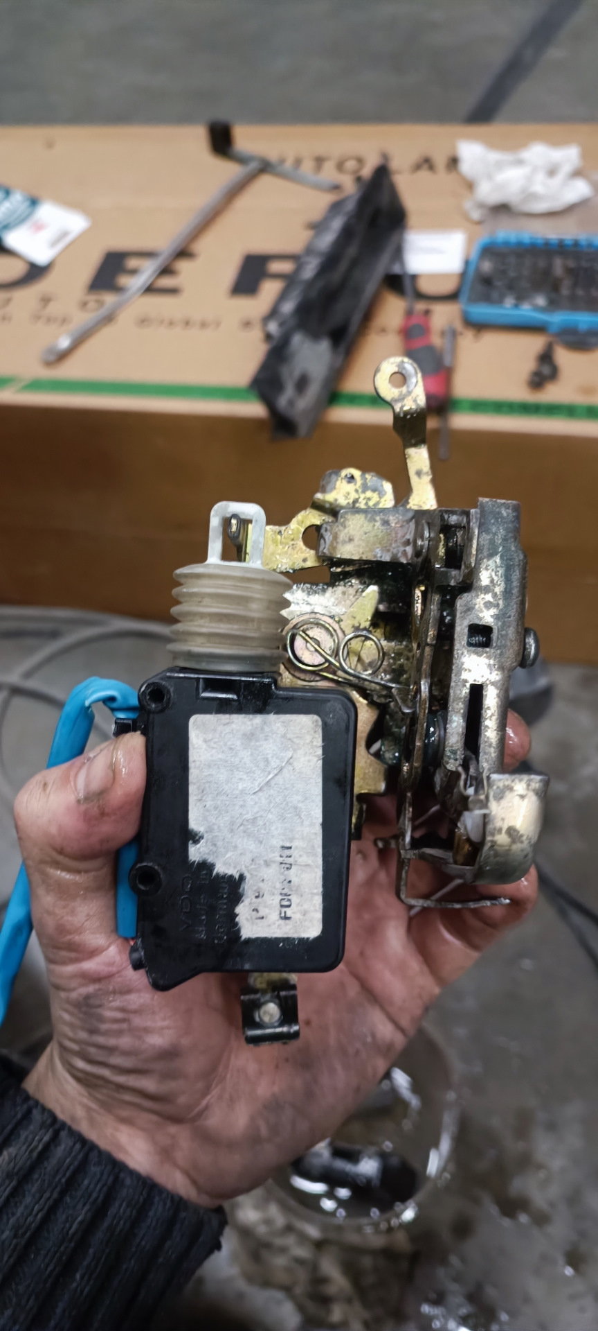 Кузовня день 24 — Volvo 940, 2,3 л, 1997 года | кузовной ремонт | DRIVE2