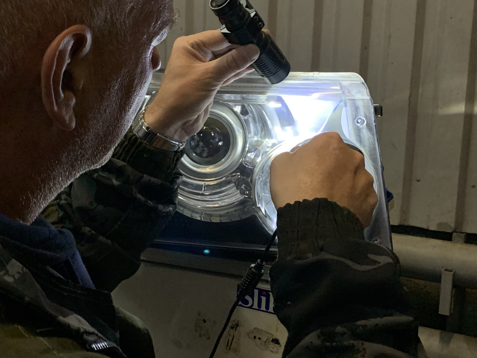 Химия стекол фар… — Land Rover Range Rover Sport (1G), 4,4 л, 2007 года ...