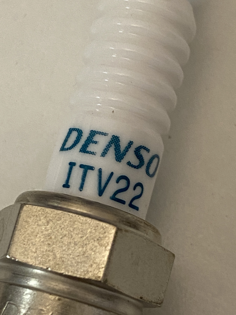 ITV22 Свеча (iridium power) itv22 DENSO | Запчасти на DRIVE2