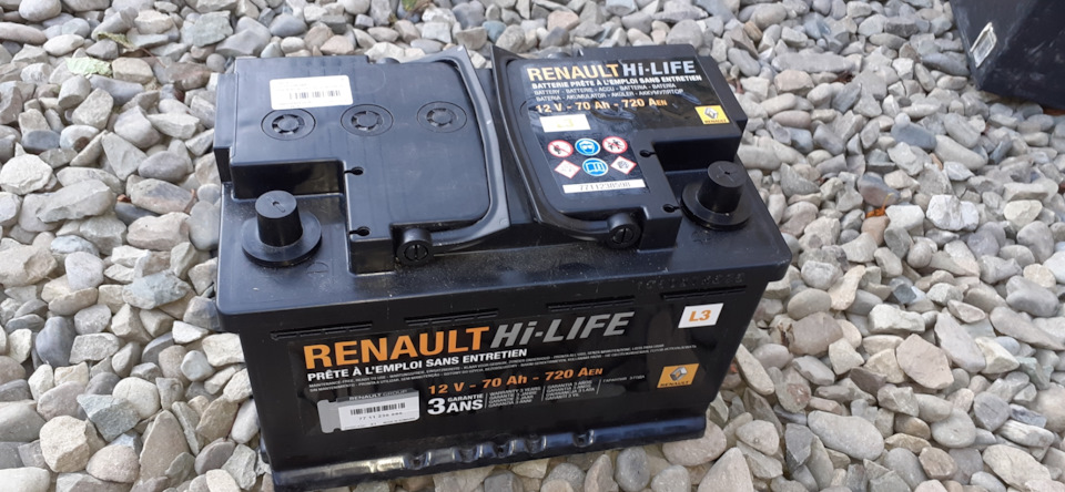 Замена аккумулятора — Renault Scenic III, 1,6 л, 2012 года ...