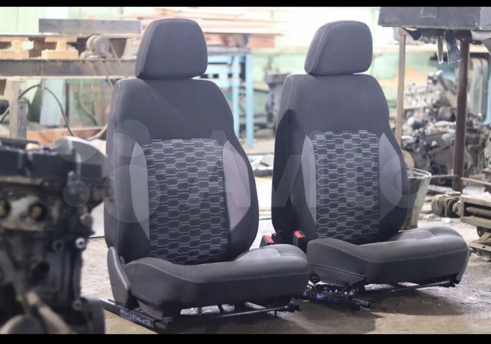 Сиденья от гранты кросс — Lada Гранта (1G), 1,6 л, 2016 года | тюнинг ...