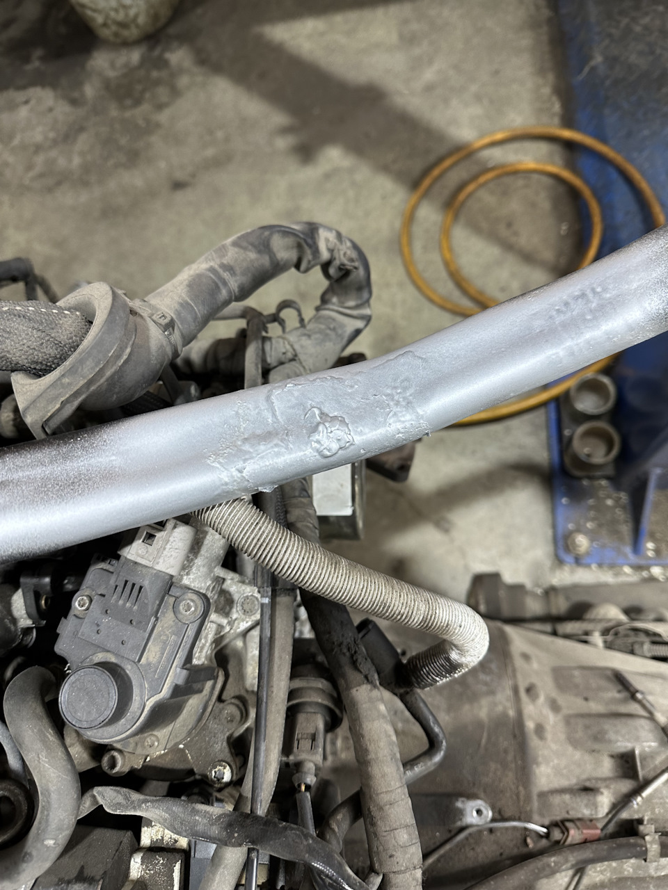 Течет бензин при заправке — Volvo S60 (2G), 1,6 л, 2012 года | поломка ...