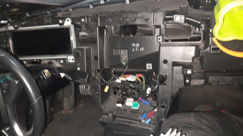 Установка sim-карты — Tesla Model S, 2013 года | электроника | DRIVE2