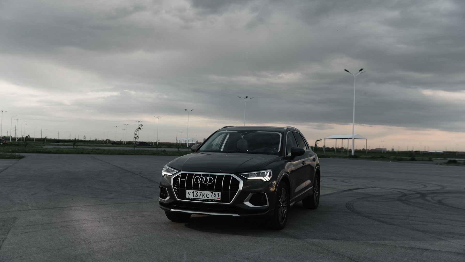 Audi Q3 (2G) 2.0 бензиновый 2019 | Grey Goose на DRIVE2