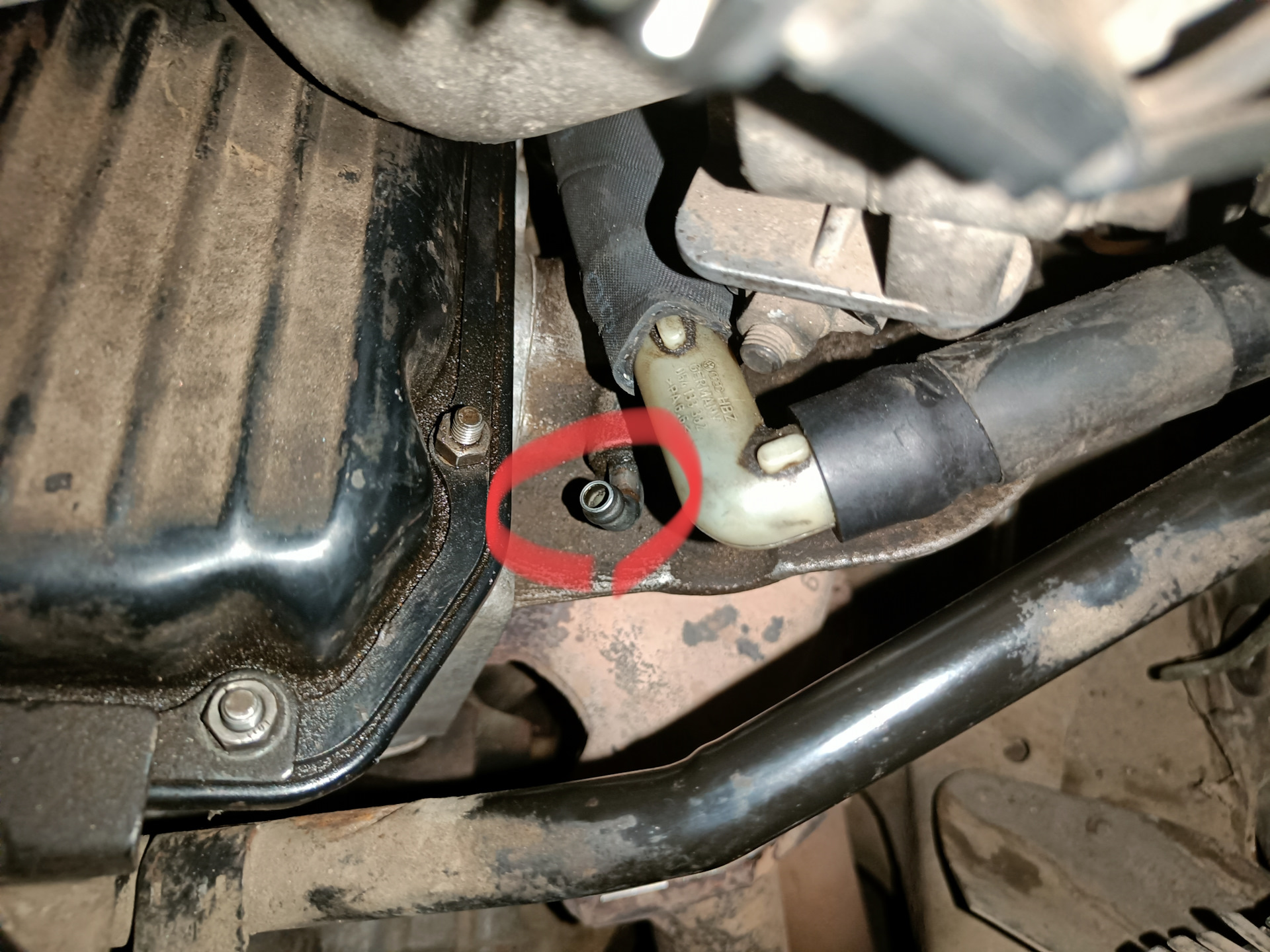 Подсос воздуха audi 100 c4 2,3 — Audi 100 (C4), 2,3 л, 1991 года ...